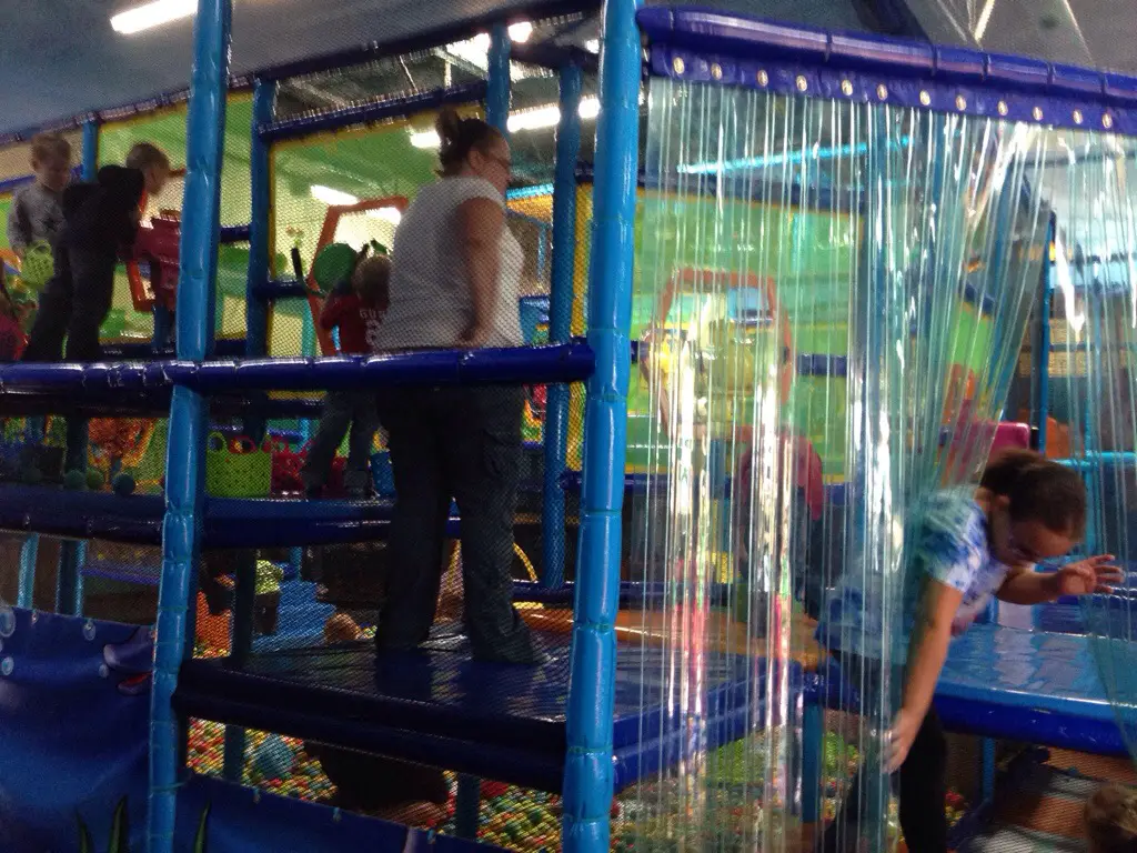 Wacky Tacky, un indoor play center à Roseville - Les aventures de la ...