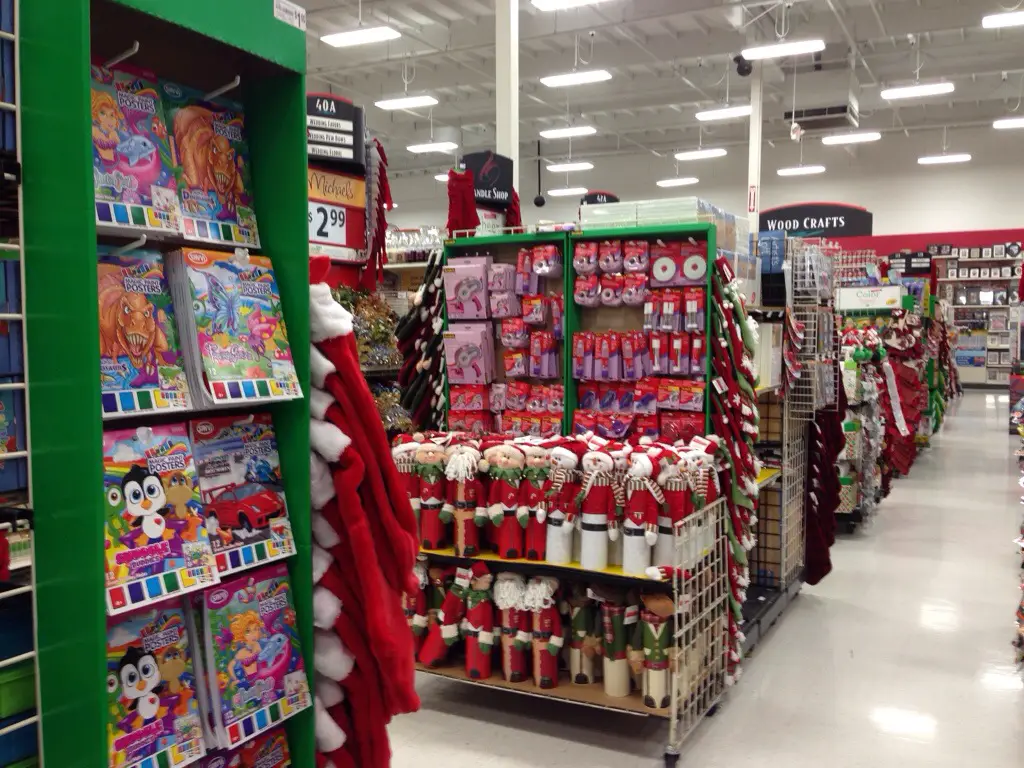 Michaels store - Art and Craft - Les aventures de la famille Bourg