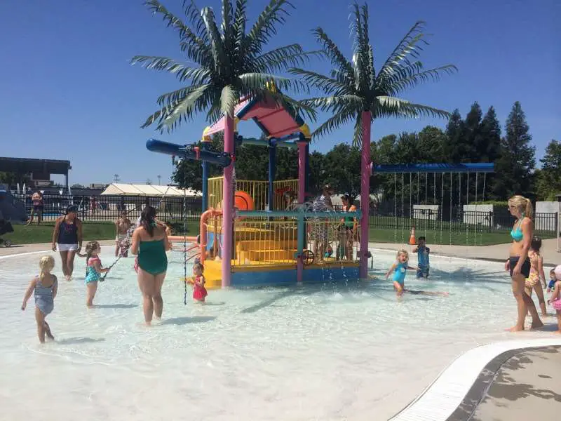 Roseville Aquatic Complex - Les aventures de la famille Bourg