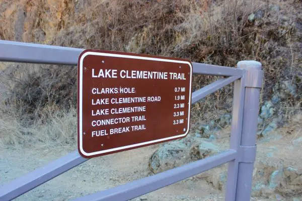 Clarks Pool Swimming Hole : une petite randonnée à Auburn, CA {vidéo ...