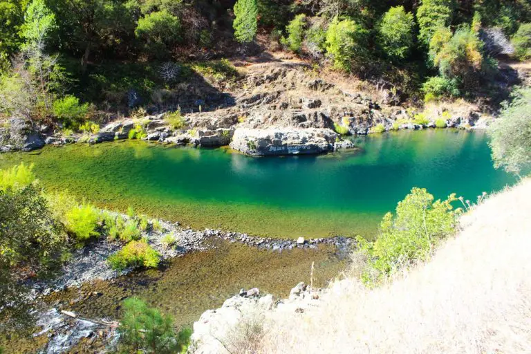Clarks Pool Swimming Hole : une petite randonnée à Auburn, CA {vidéo ...